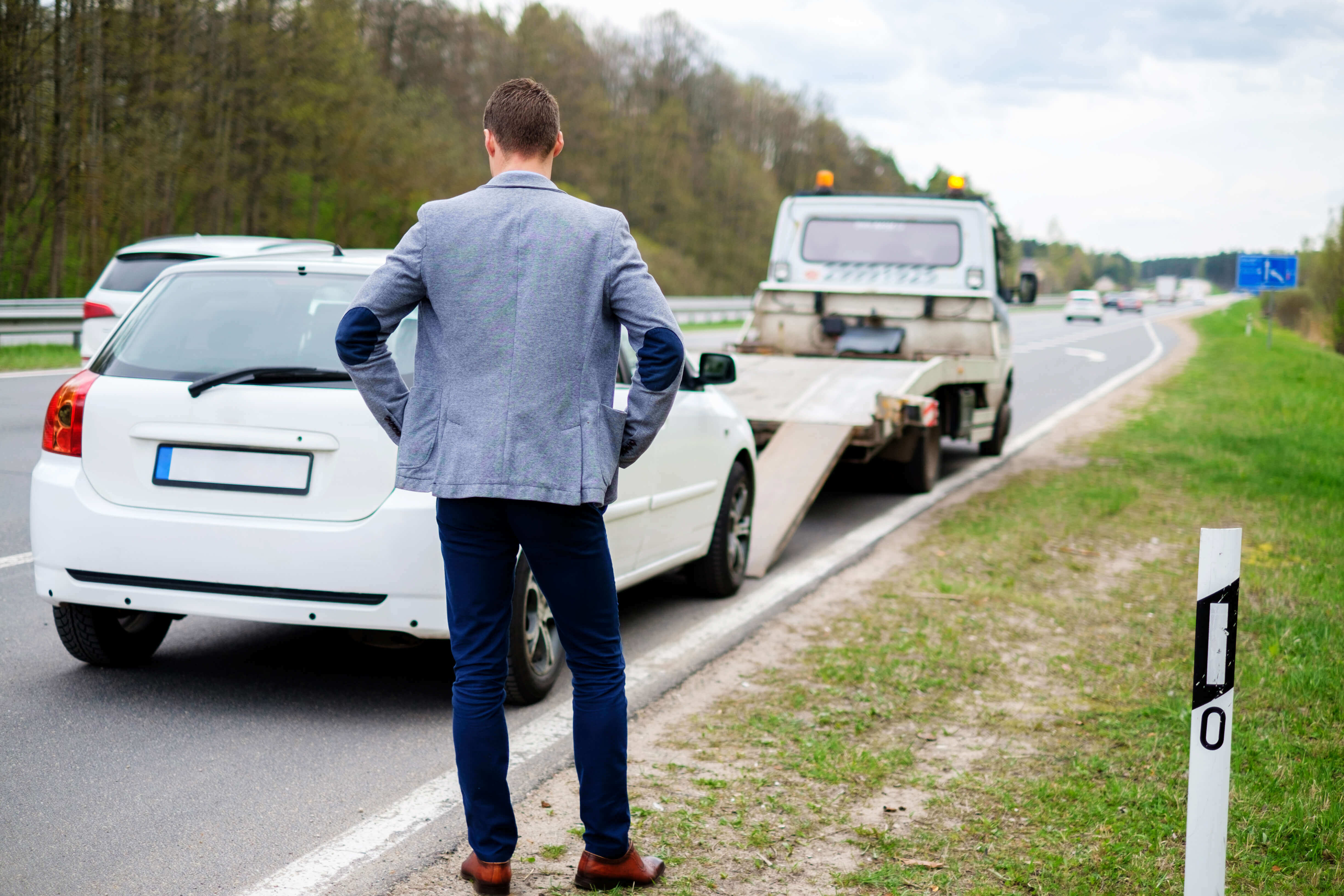 Defektes Auto verkaufen vor Ort - In 24 Std. verkauft zum Bestpreis!